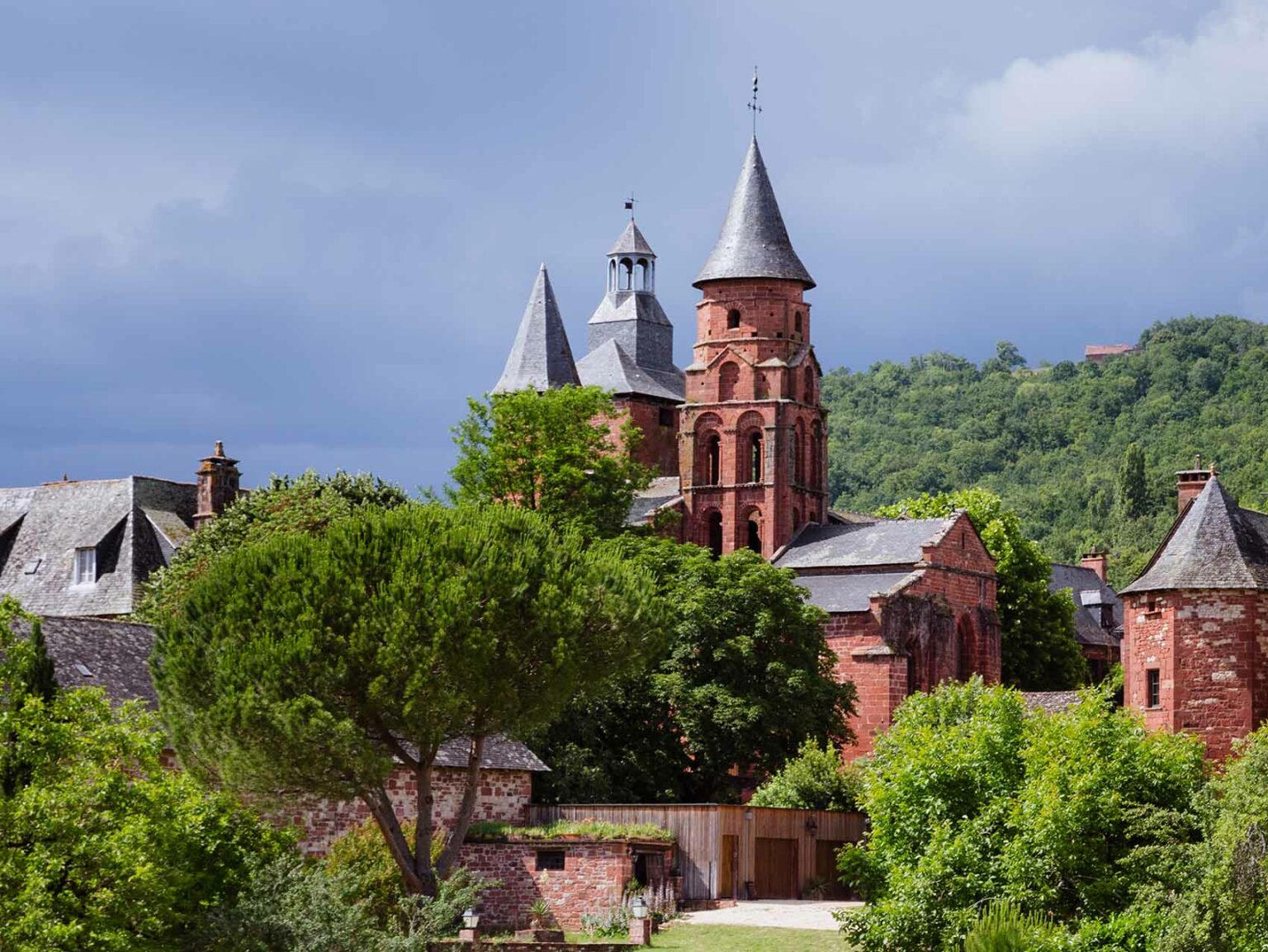 Les 10 plus beaux villages de Corrèze à visiter absolument ...
